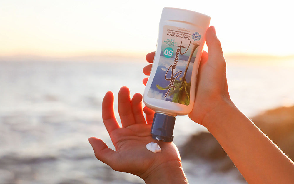 How to Apply Sunscreen the Right Way – Panama Jack®